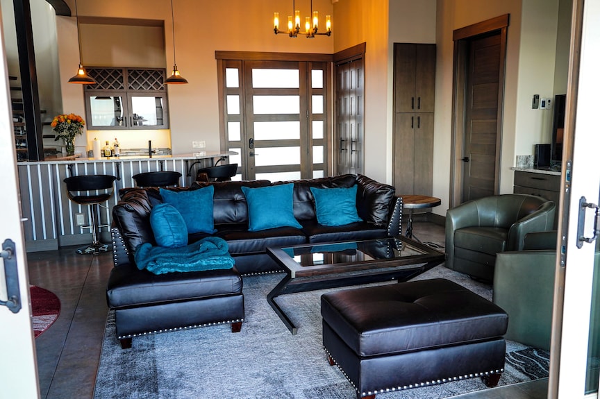 美しい新しいサイロの家(2019)建築的に設計された、豪華な景色 - カリスペル, MT