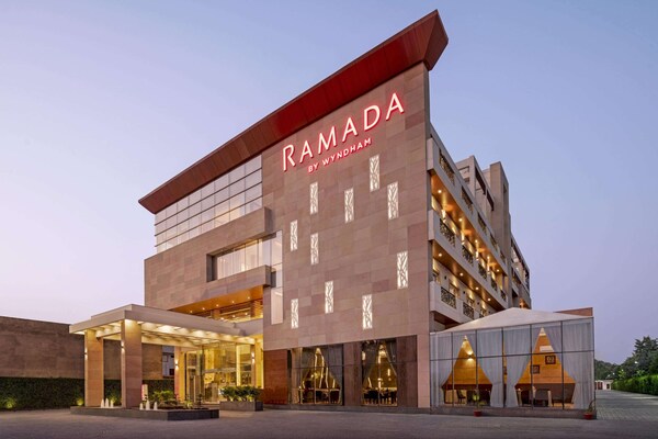 Ramada By Wyndham Aligarh Gt Road - Aligarh