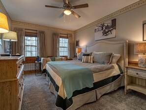 Condo, várias camas (2 Br:  Whistlepunk 28) | 3 quartos, ferros/tábuas de passar roupa, Wi-Fi de cortesia