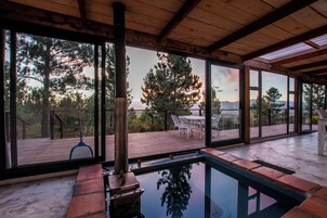Cabana de Madeira Básica | Sala de estar