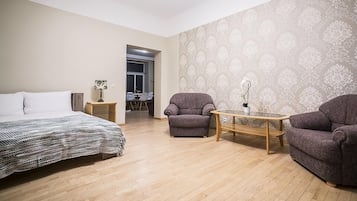 Apartamento Superior | 2 quartos, secretária