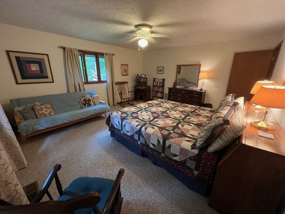 Boonerang Chalet Near Boone & Blowing Rock - Wi-fi - Blowing Rock, NC