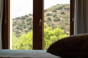 Apartamento Panorâmico | Roupa de alta qualidade, edredões de penas 