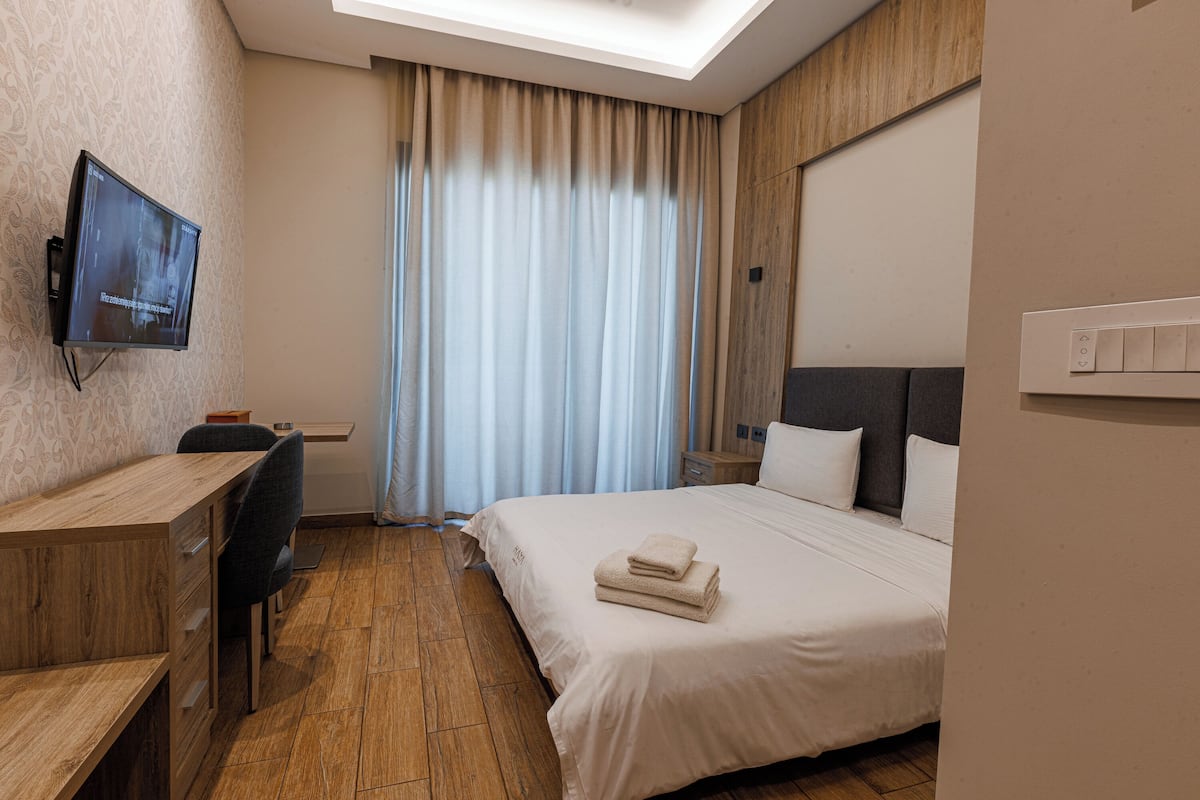 Quarto Standard | 1 quarto, minibar com produtos grátis, cofre no quarto