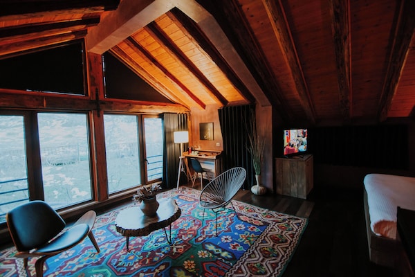 Dim's Hotel - Korçë