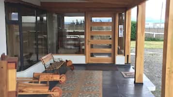 Entrada (vista interior)