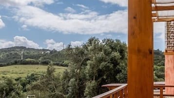 Pequeno-almoço inspirado na cozinha local diário incluído