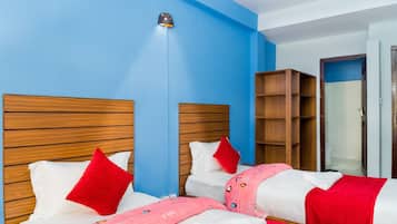 Cofre no quarto, secretária, quartos insonorizados