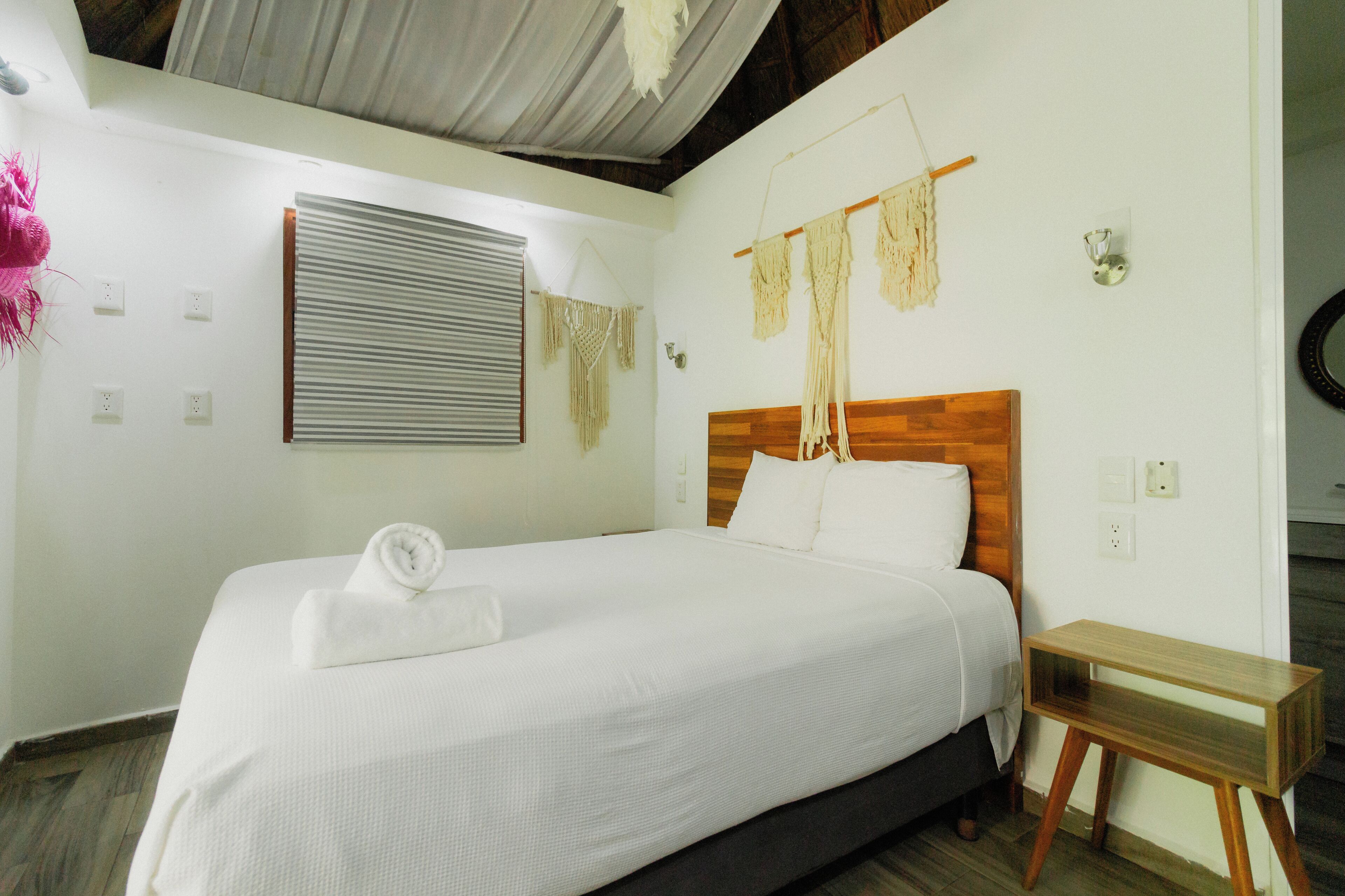 Cabana conforto (Villa Pavo Real) | Cofres nos quartos, cortinas blackout, roupa de cama