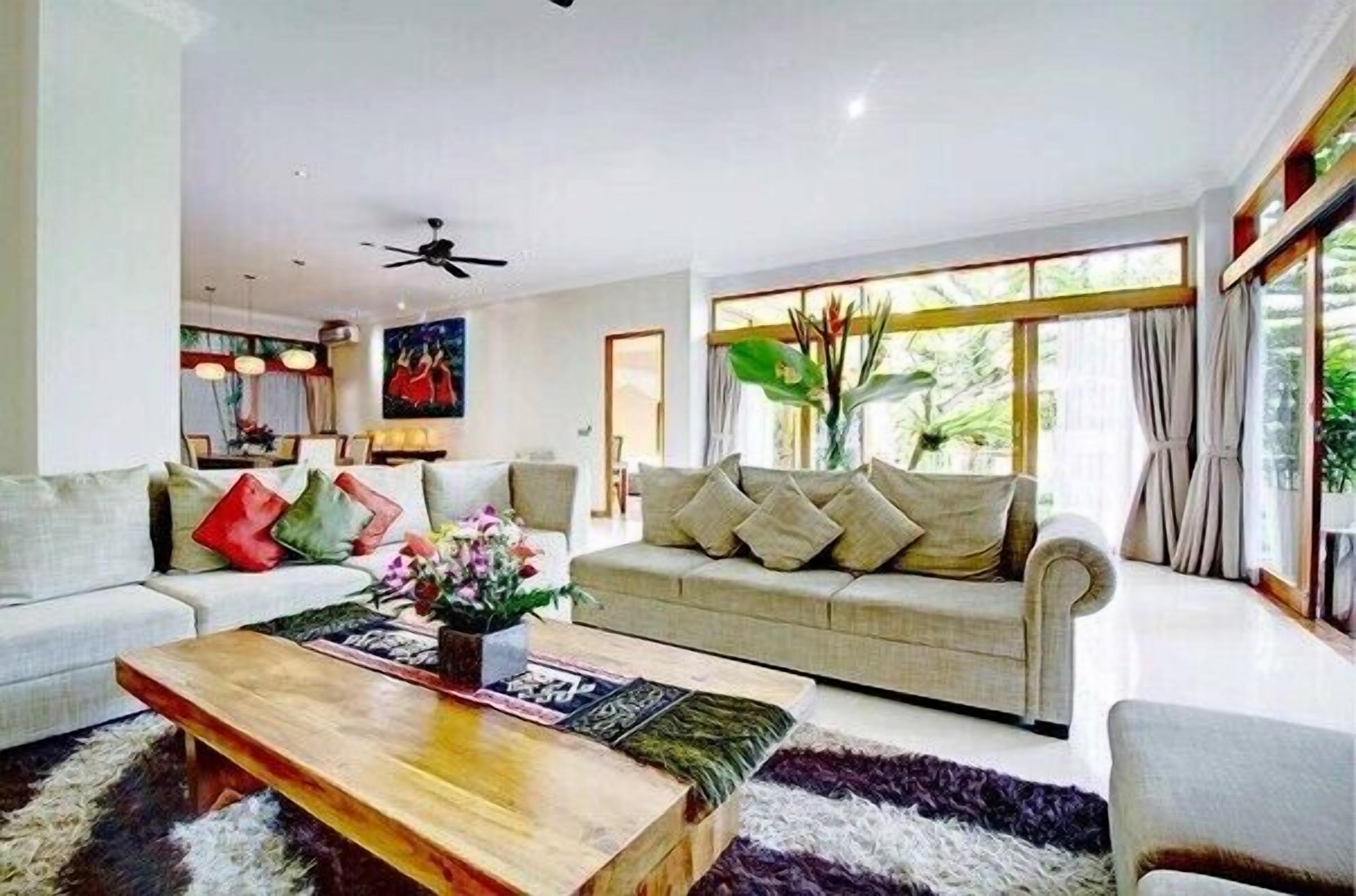 Luxury 4 Bedroom Villa In Seminyak - Denpasar