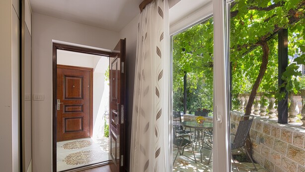 Entrada (vista interior)