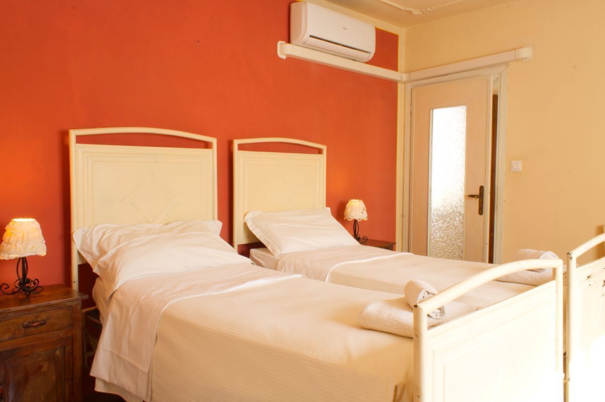 'Casa Natalia' Vacation House With Self Catering Apartment Garda Lake - Peschiera del Garda