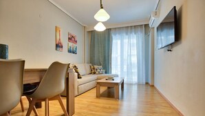 Apartamento | Sala de estar | TV de tela plana, Netflix, serviços de streaming