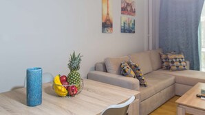 Apartamento | Área de estar | TV de tela plana, Netflix, serviços de streaming
