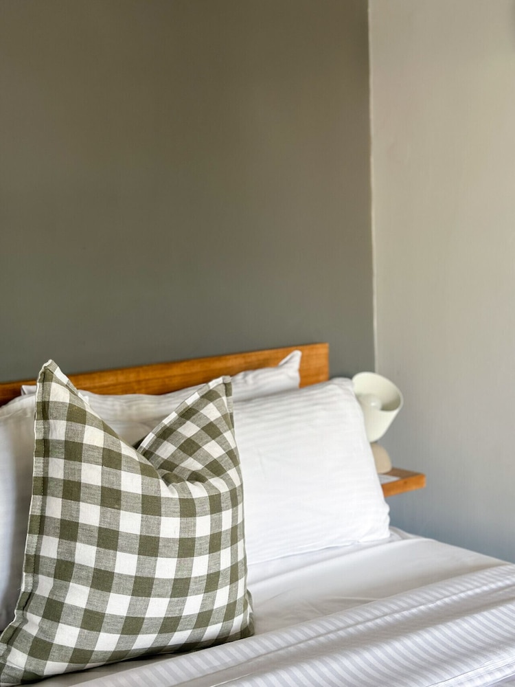 Lonsdale Street Studio Apartment - Tottenham