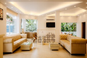 Lounge no hall