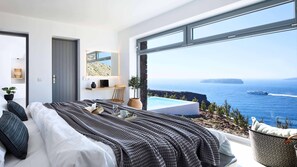 Roupas de cama premium, frigobar, cofres nos quartos