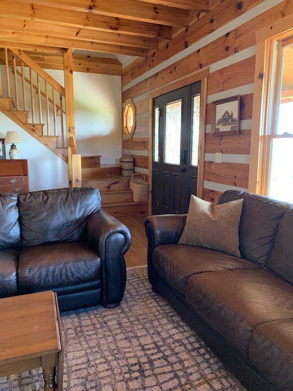 Views! Views! Views! Arbuckle Creek Retreat - Kentucky