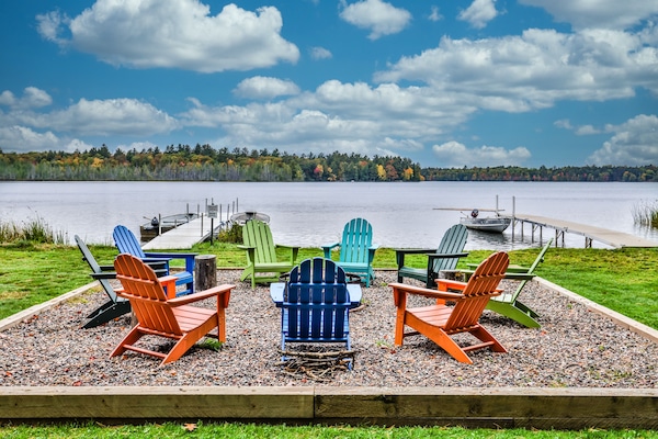 Pet Friendly Beautiful Cottage On Crystal Clear Private Meta Lake! - Eagle River, WI