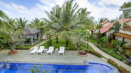 Naomi Resort - Phú Quốc