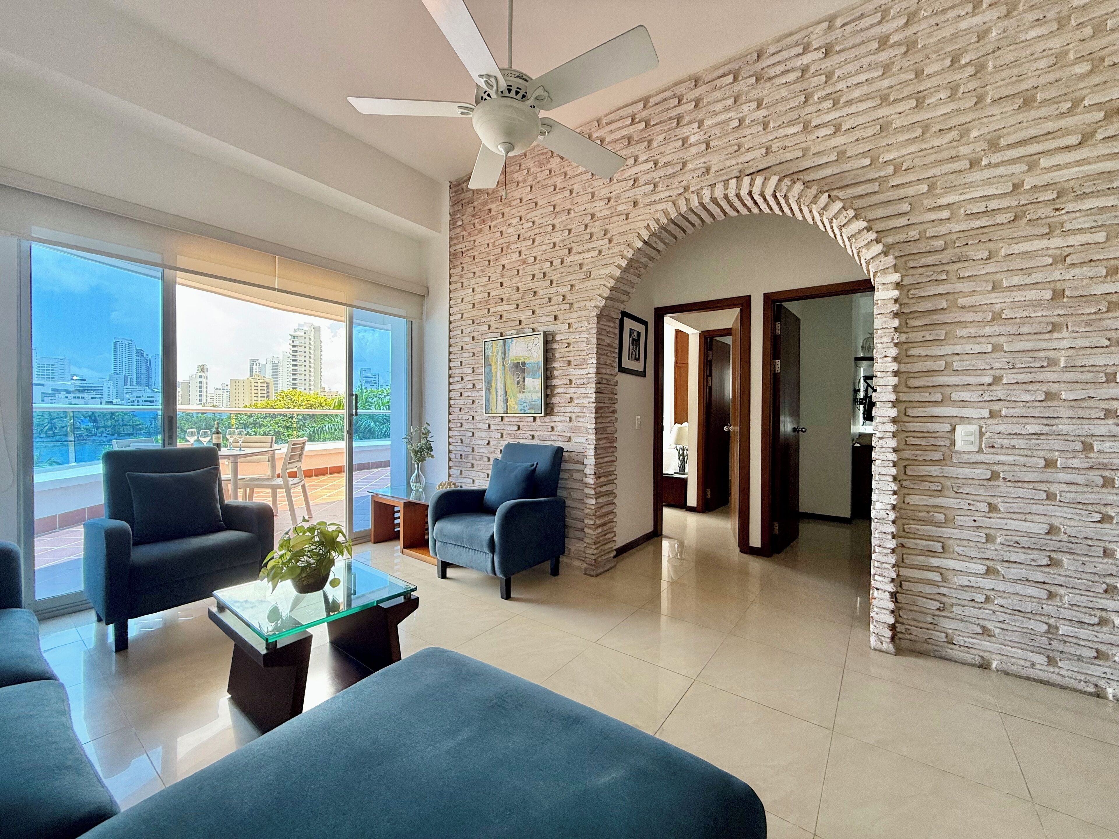 Encantador  Hermosa Vista  Playa  Piscina 403 - Bolívar