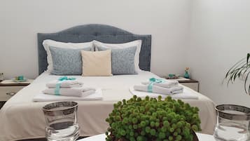 Estúdio econômico | 1 quarto, quartos à prova de som, ferros/tábuas de passar roupa
