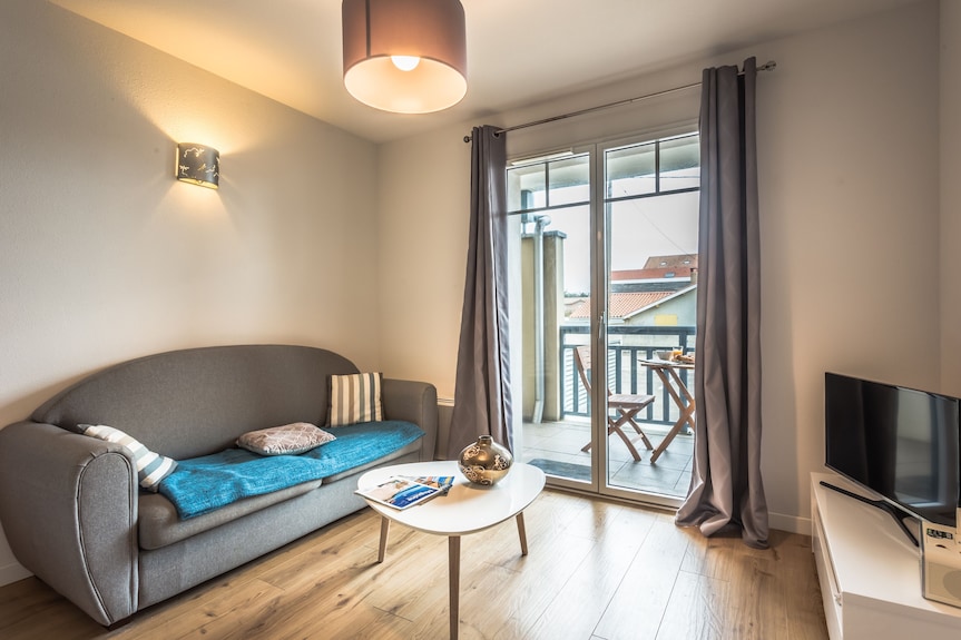 Cosy Appartement Offrant Un Emplacement Dexception - 1ère Ligne Mer Piscine - Biscarrosse Plage