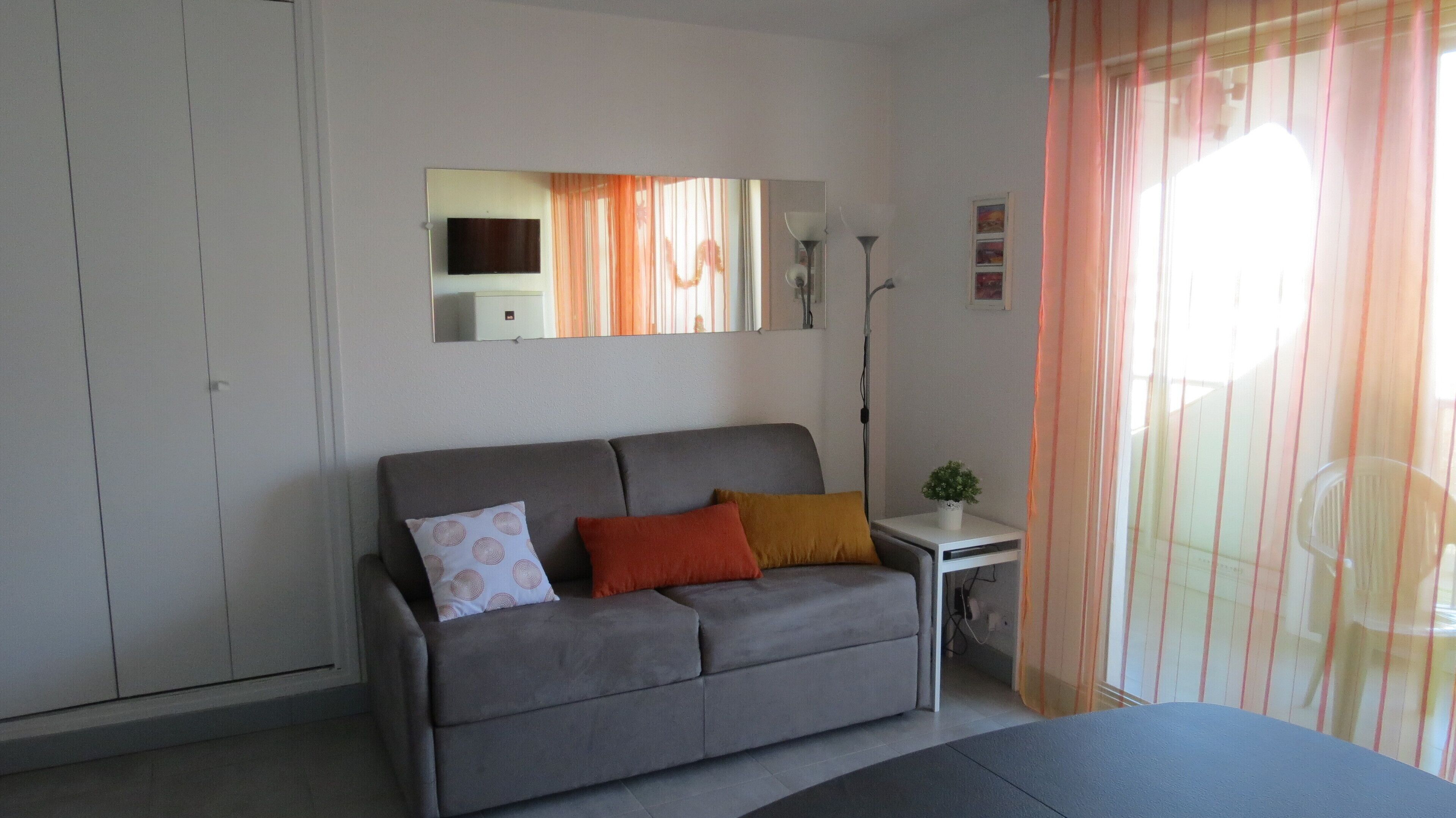 Charming Air-conditioned Studio In Town Center 150m From The Beach And 50 M From The Port - La Grande-Motte