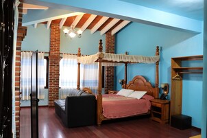 Quarto júnior | Individualmente decorados, ferros/tábuas de passar roupa