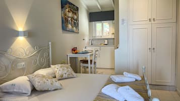 Estúdio Standard, vista para o mar, no rés do chão | Com decoração personalizada, com mobília individualizada