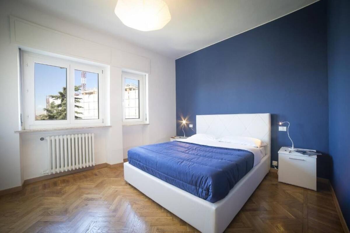 Apartamento básico, 2 quartos, sacada (Trilocale Basic) | Roupas de cama premium, edredons de pluma, Wi-Fi de cortesia