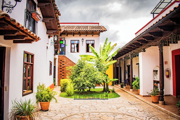 Casa Tequio - San Cristóbal de las Casas