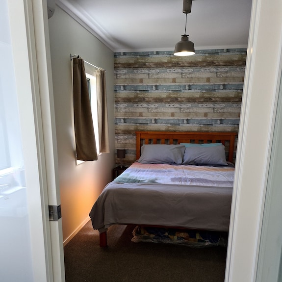 Retreat To The Farm And Enjoy The Native Bush And Stream. - New Zealand