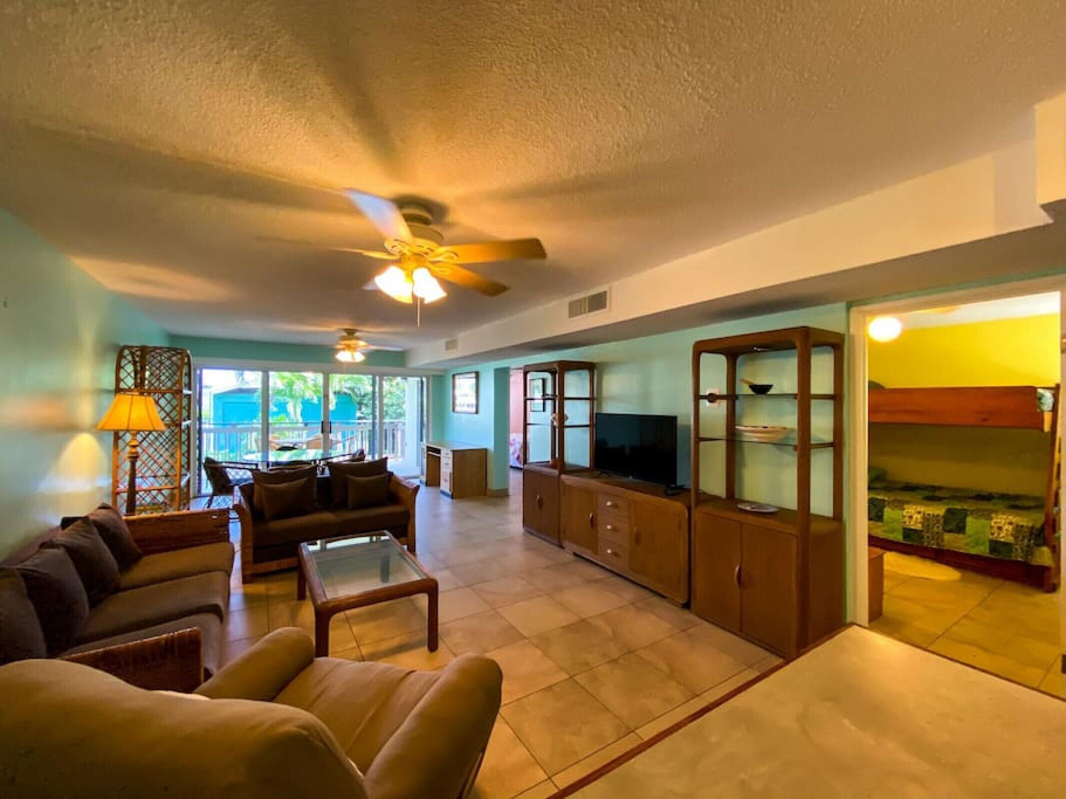 2br Just Steps Away From The Beach And Pool And 5 Min. Drive To Red Hook! - Saint Thomas