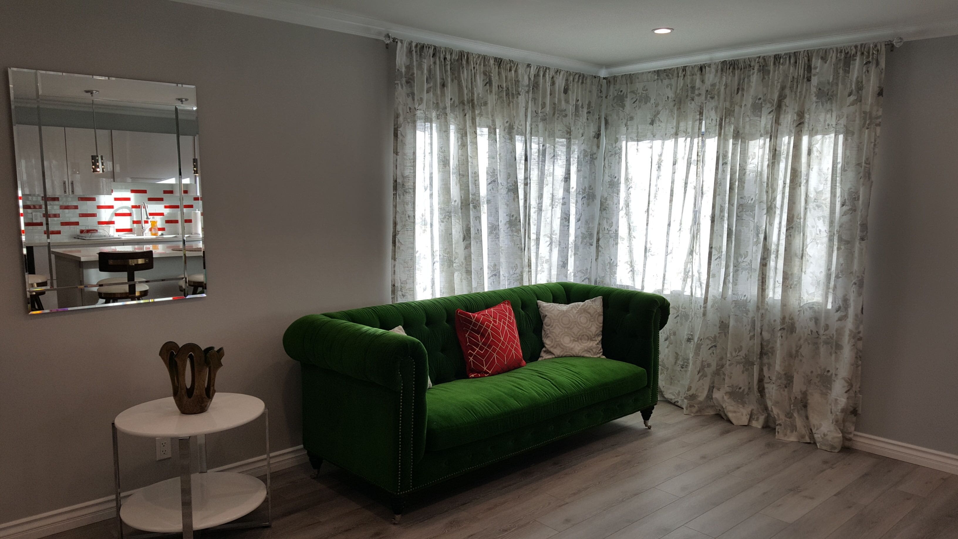 Moderne Tout Neuf 1 Chambre 1 Salle De Bain - Hollywood, CA