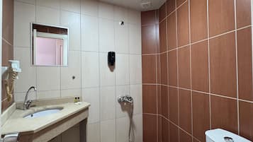 Um polibã, toalhas fornecidas