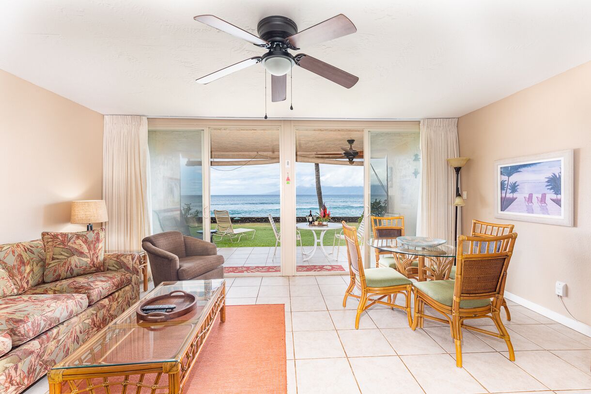 Direct Ocean Front, A102 Awaits You! - Hawaii