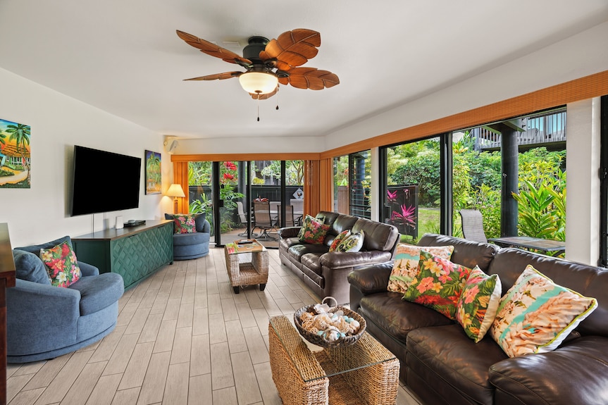 Newly Remodeled & Furnished, Spacious 2br Condo - Kauai