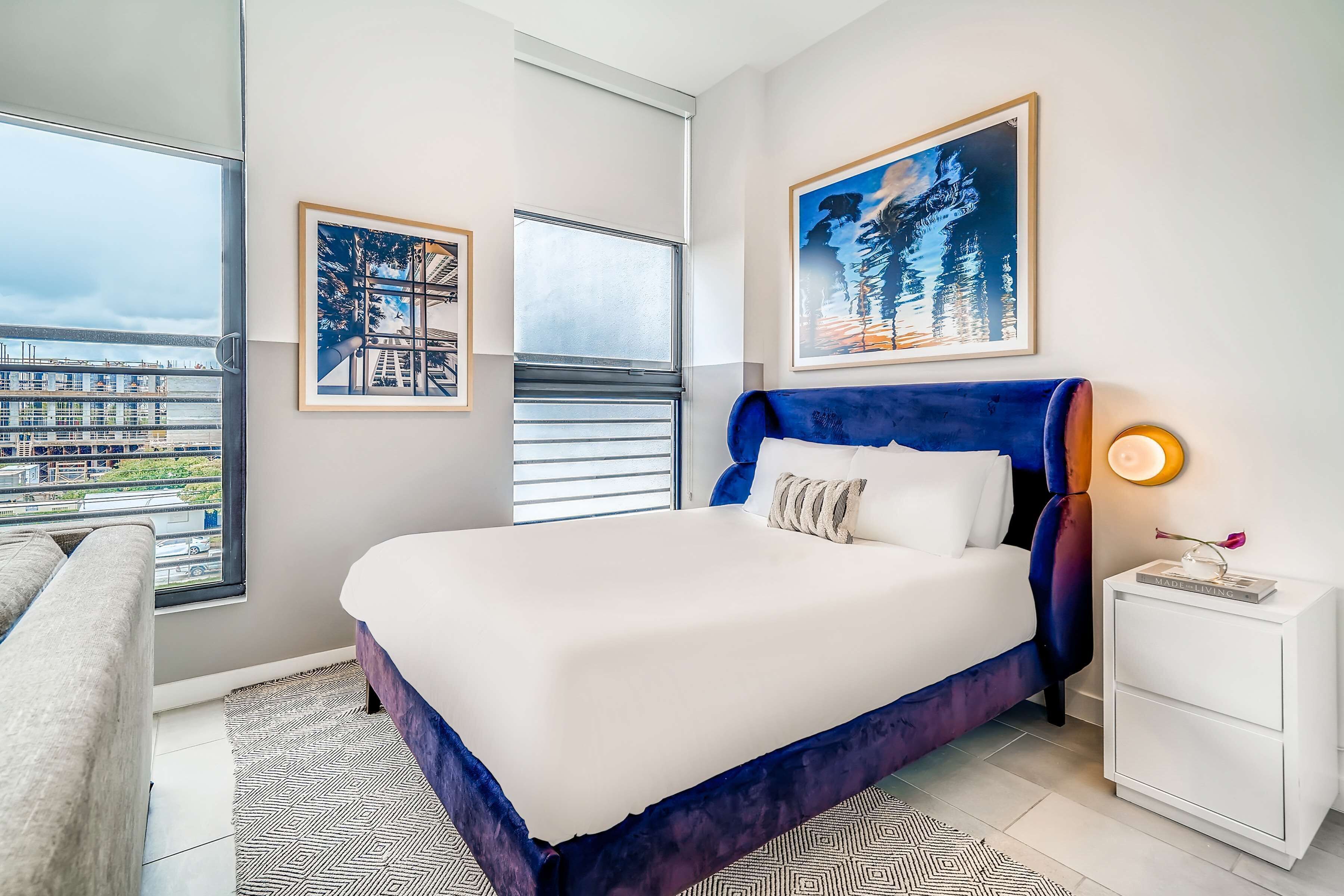 2 quartos, roupa de alta qualidade, com decoração personalizada 