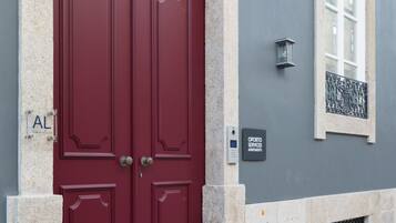 Entrada do alojamento