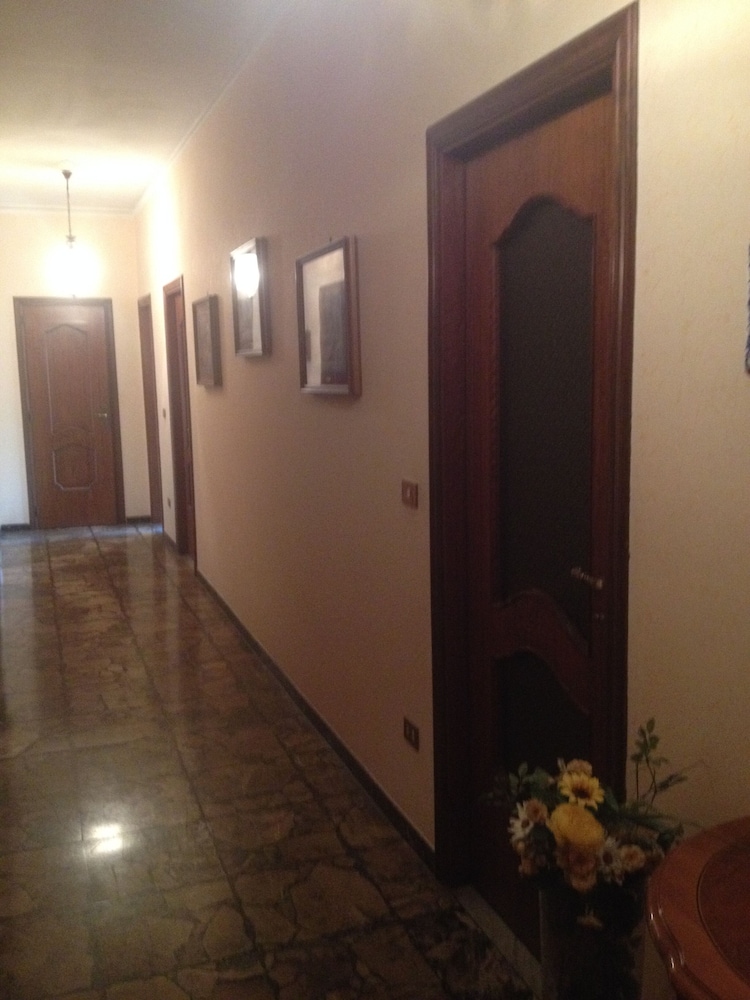 Comfortable Apartment In A Central And Strategic Area - Lamezia Terme