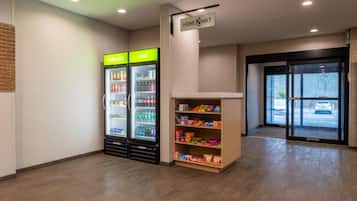 Snack-bar