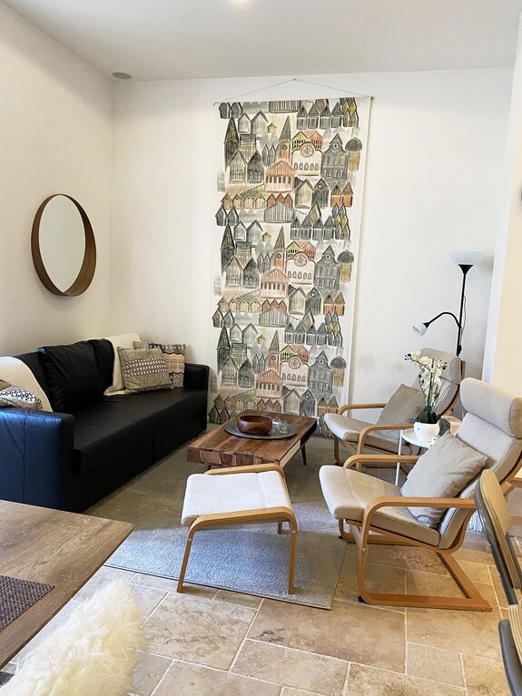 60. A Charming Two Bedroom Apartment With A Large Terrace. Close To The Beach! - Juan les Pins
