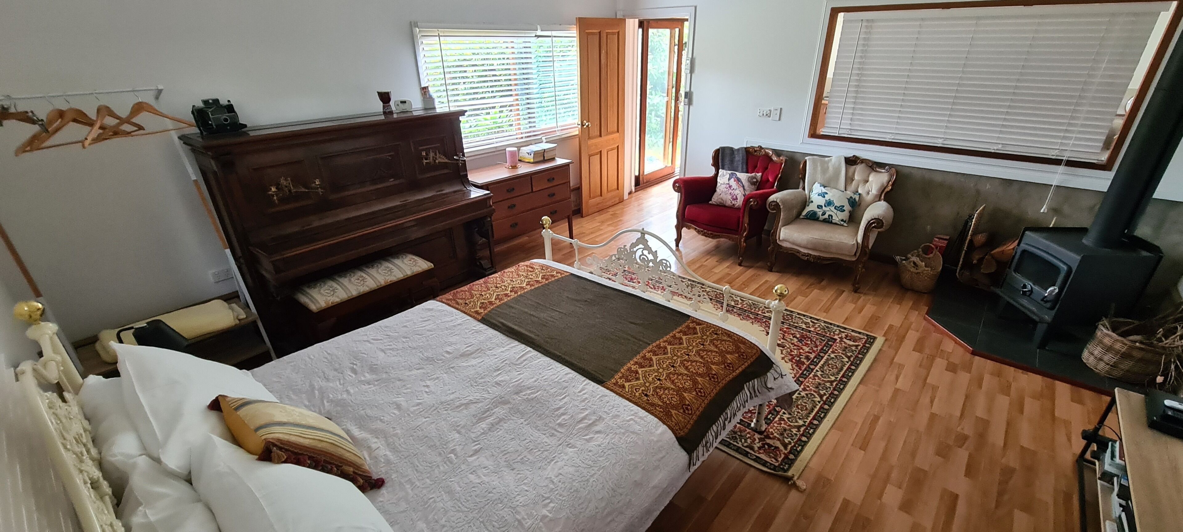 Dairy Song: For The Musicians, Artists, Travellers, Lovers Of Birdlife, Yoga ... - North Coast