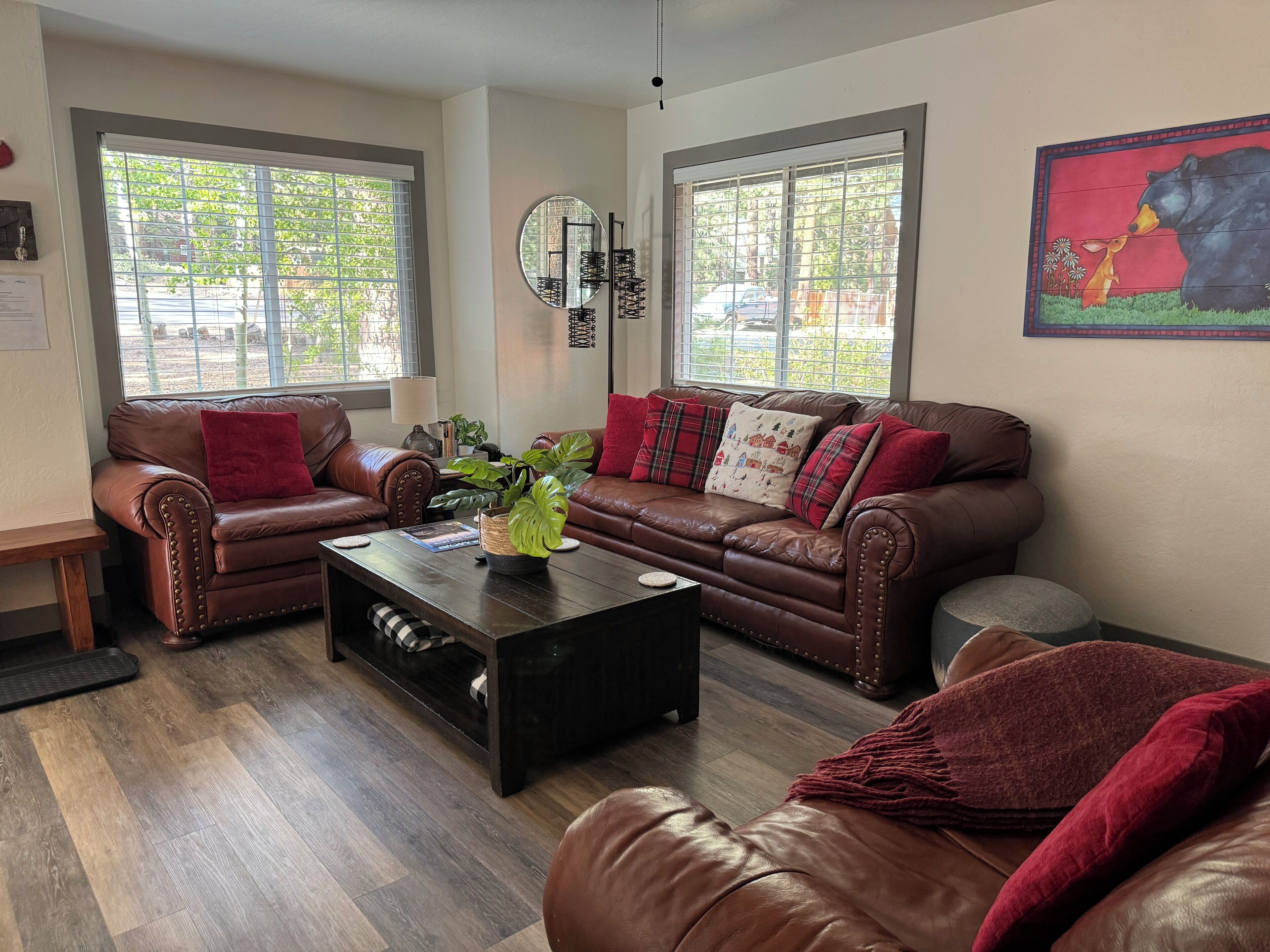 Neu Renovierte Moderne Bauernhaus Hütte In Der Nähe Von Strand / Restaurants / Wandern / Skifahren - Lake Tahoe