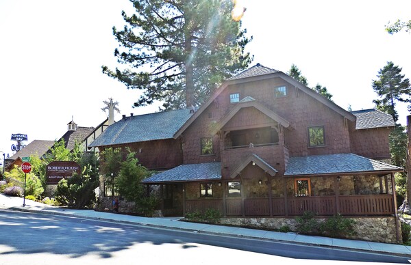 Border House At Crystal Bay Casino - Kings Beach, CA