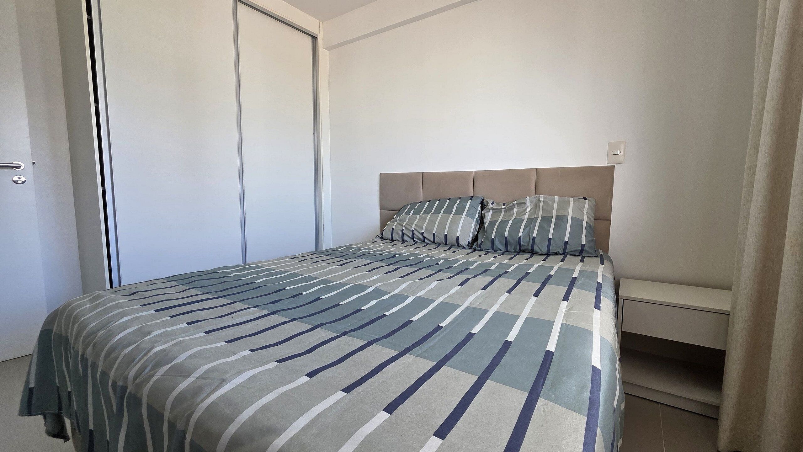 Apartamento Comfort | Roupa de alta qualidade, com decoração personalizada 