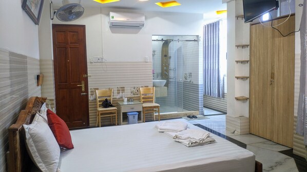 Quarto Triplo Deluxe | Wi-fi grátis 