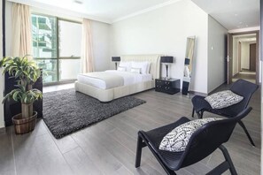 Apartamento premier, 3 quartos | 2 quartos, lençóis italianos Frette, roupas de cama premium