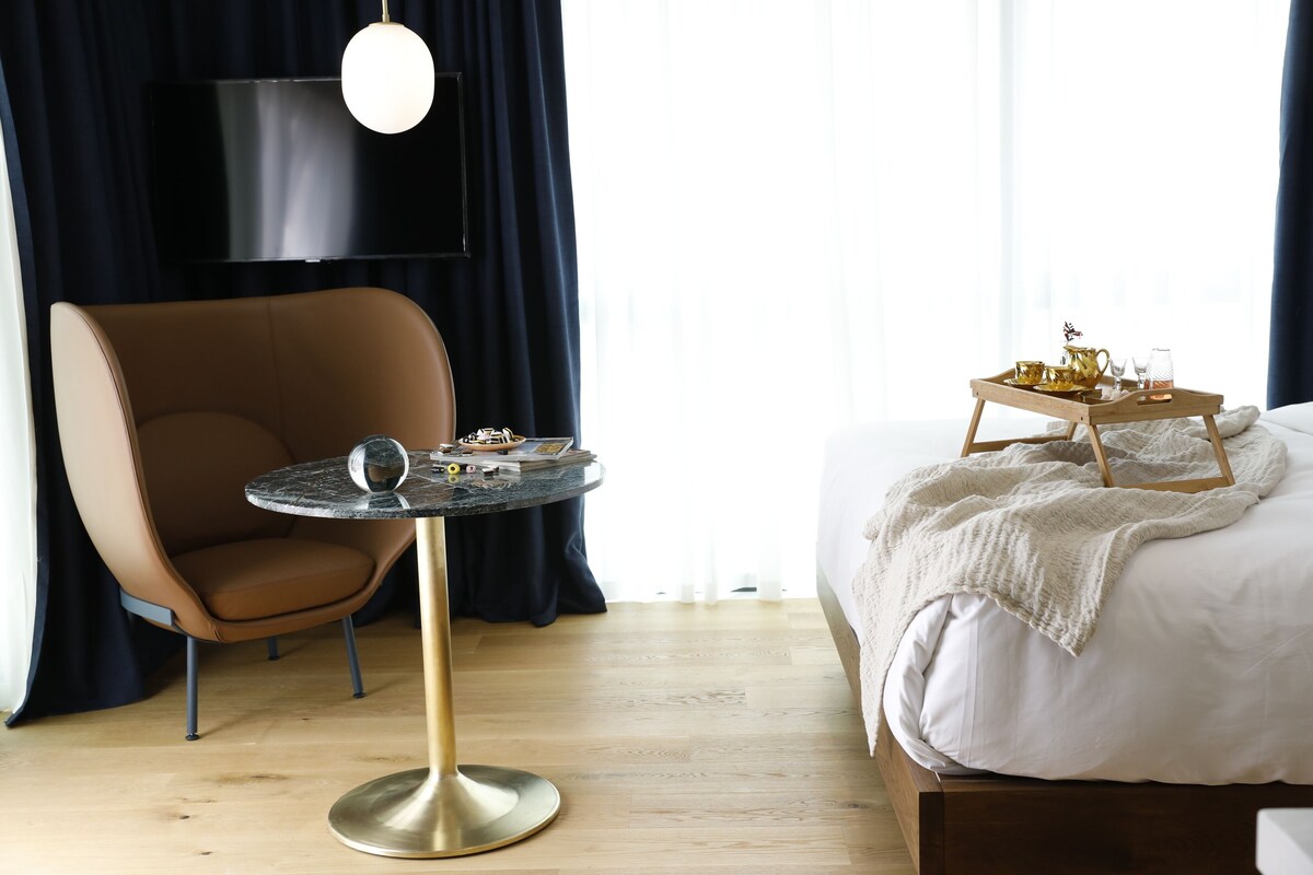 Gatsby Athens Reviews, Deals & Photos 2023 - Expedia